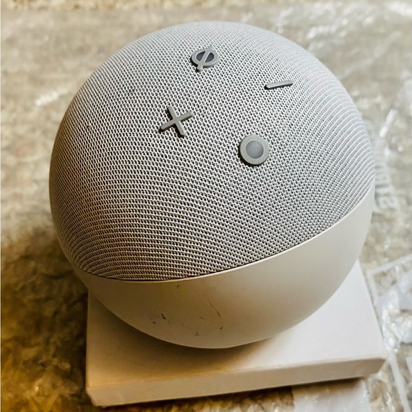 Amazon | Portable Audio & Video | Amazon Echo Dot 4th Generation Smart ...